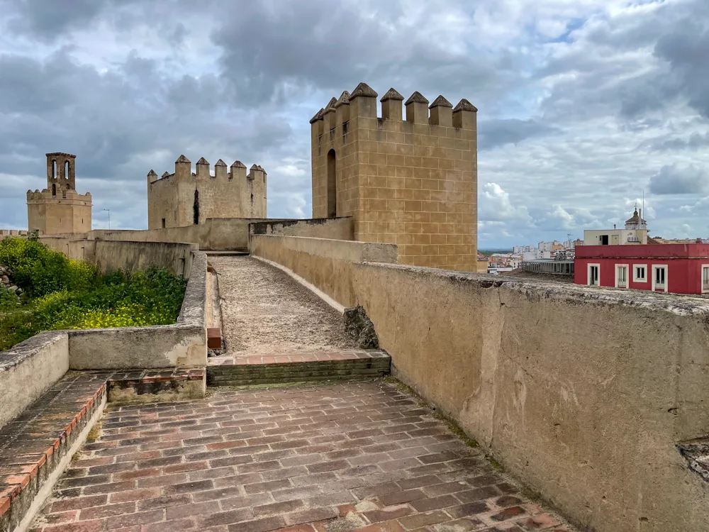 Ruta a pie por Badajoz: lugares imprescindibles